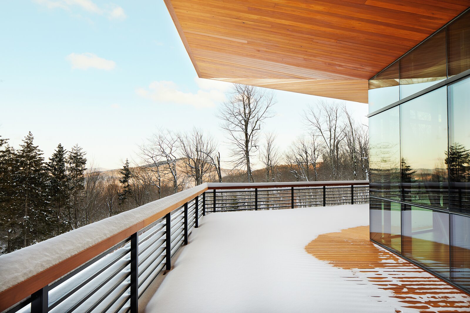 Photo 13 of 15 in Lift House by Birdseye - Dwell
