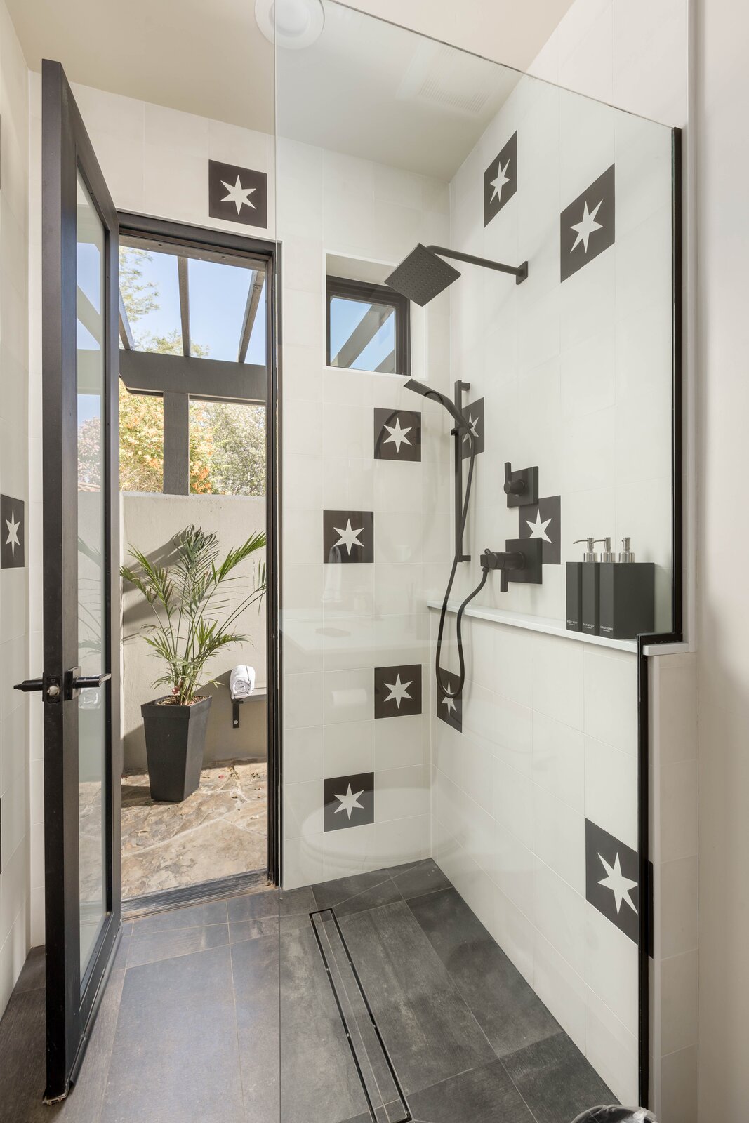 Photo 8 of 24 in Scottsdale DC Ranch by Triple Heart Design - Dwell