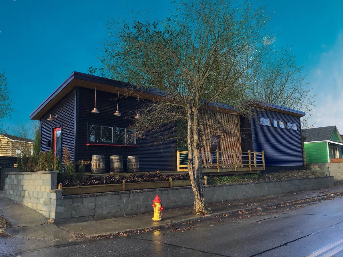 The Bourbon Barrel House (3 Photos) - Dwell