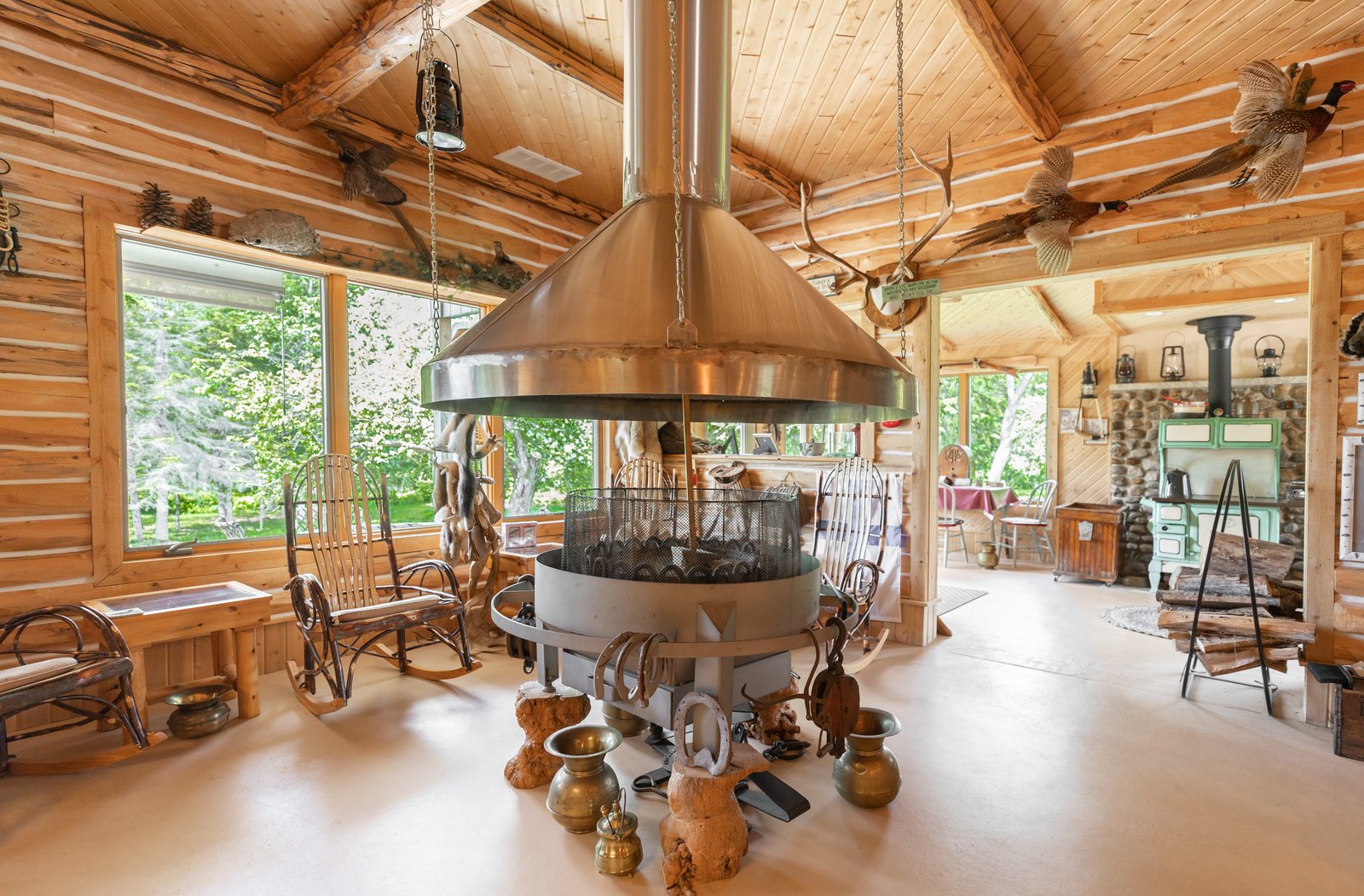 Photo 5 of 16 in The Ultimate Hunting Retreat by Lux Partners Global ...
