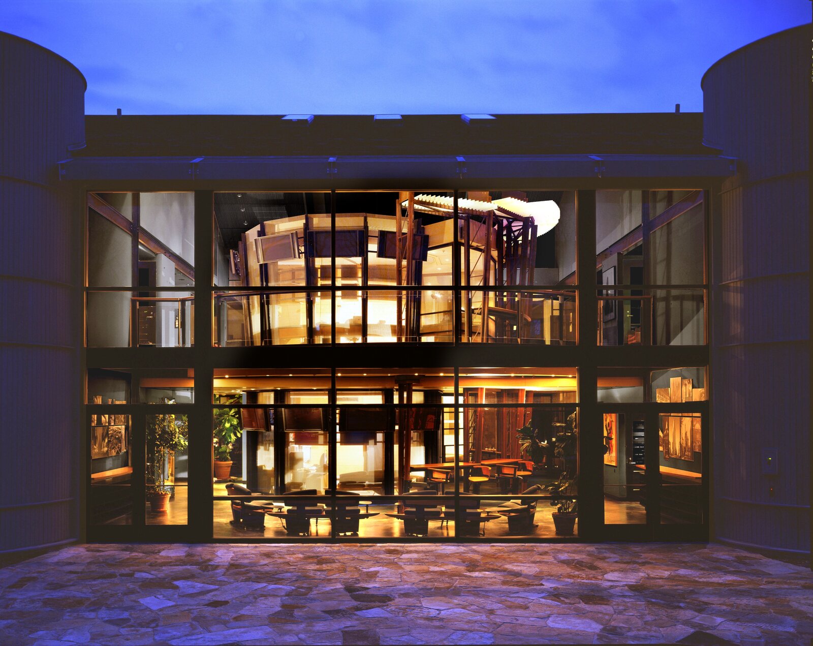 Photo 1 of 10 in Hampton's Science High School by Michael Lewis - Dwell