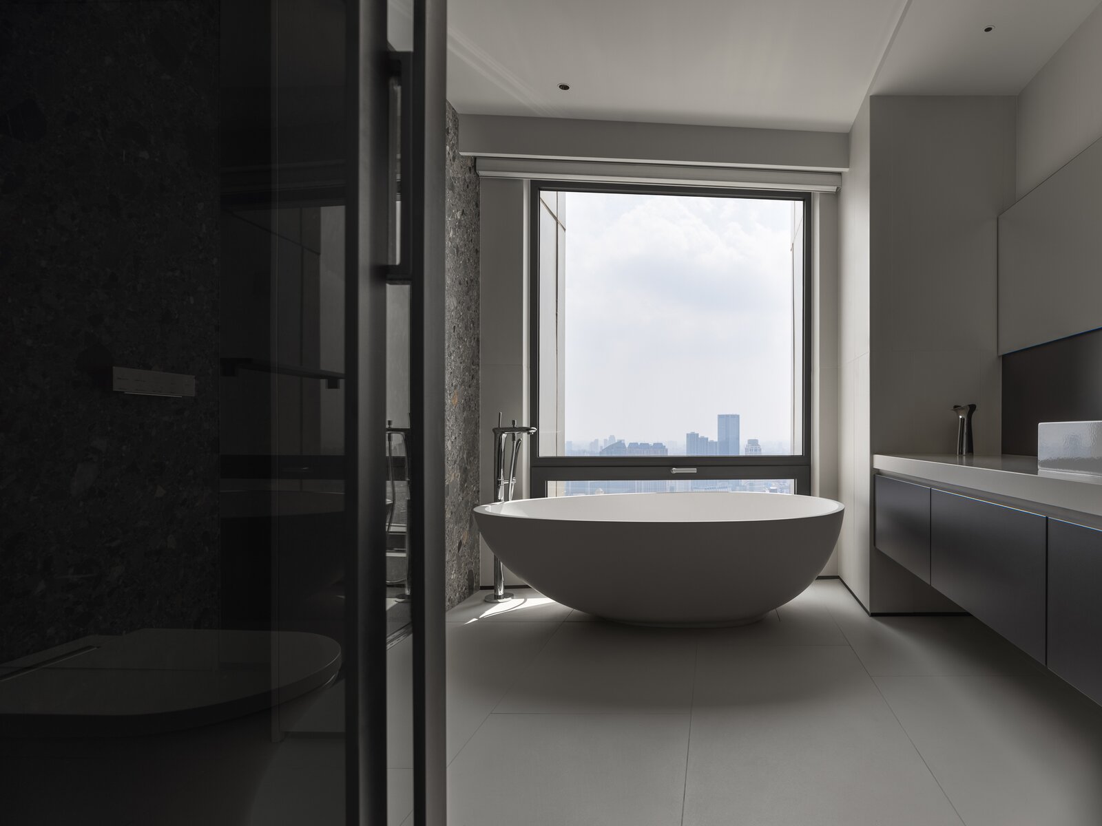 Photo 3 of 19 in luxury-penthouse-in-tianjin by Amanda Ren - Dwell