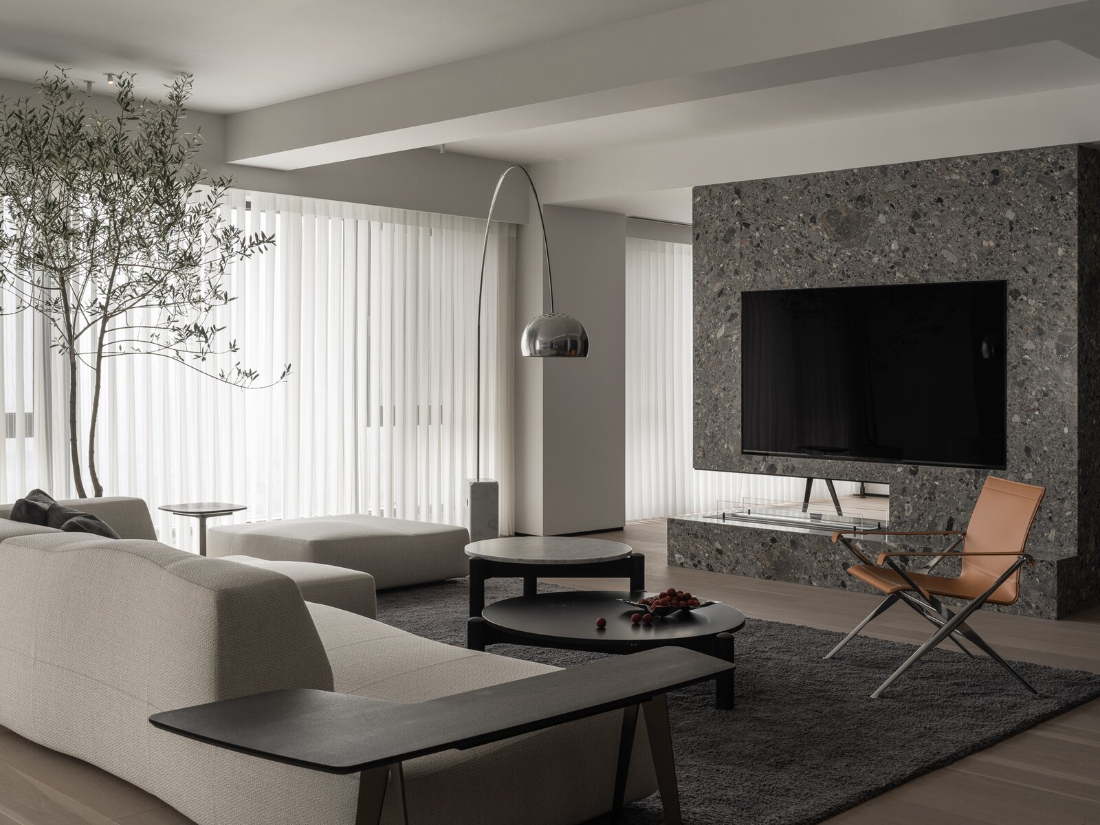 Photo 15 of 19 in luxury-penthouse-in-tianjin by Amanda Ren - Dwell