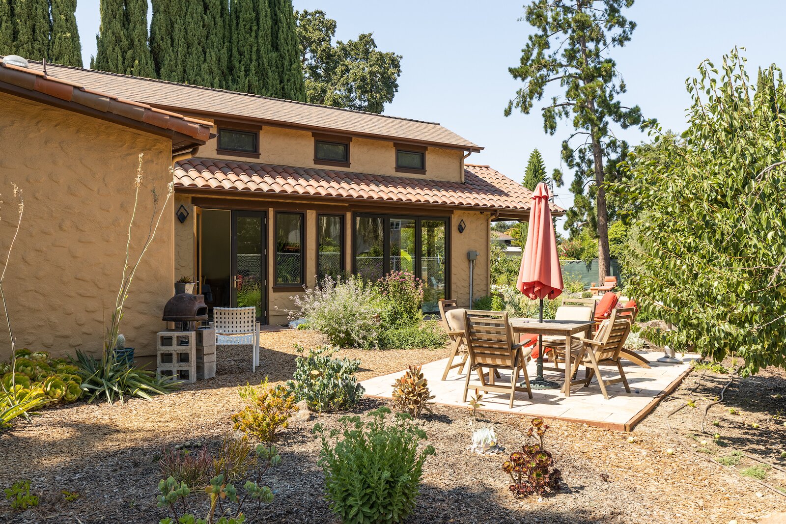 Photo 20 of 28 in Eclectic Garden Home by Saikley Architects - Dwell