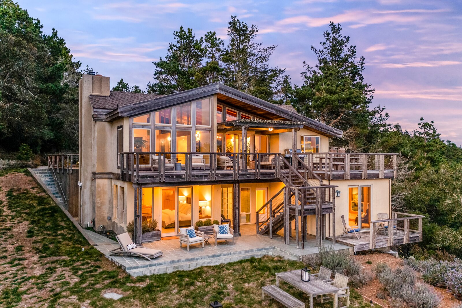 Photo 1 of 90 in 25 Elizabeth Place by Acclaimed Architect Igor ...