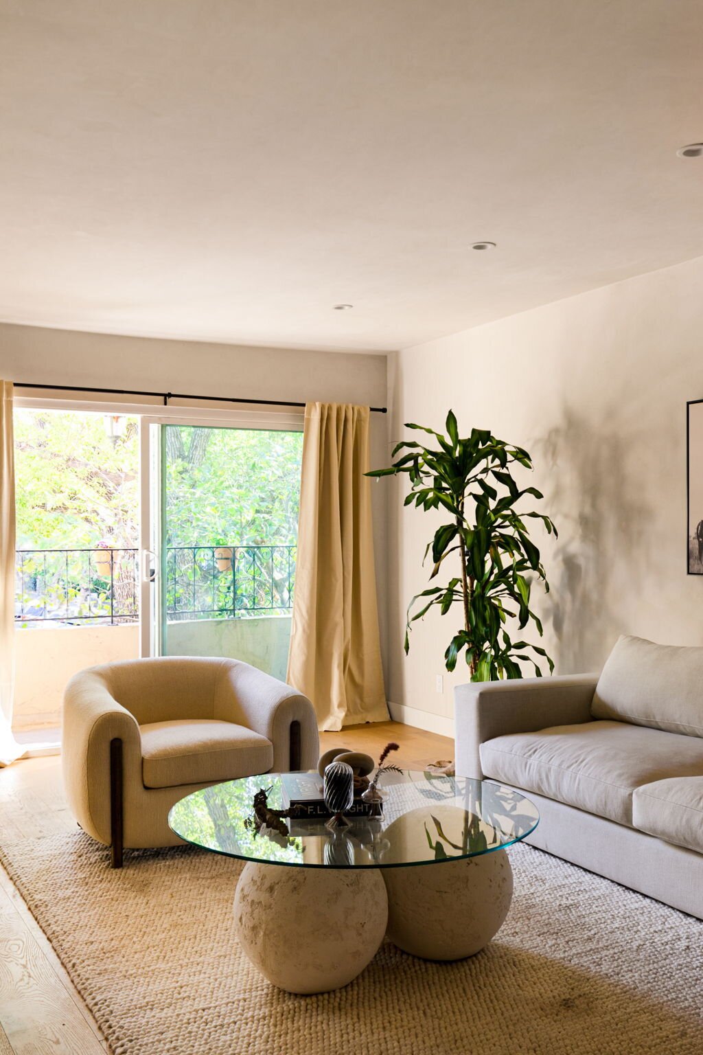 Photo 8 of 15 in Residence 217 by Jennifer Okhovat - Dwell