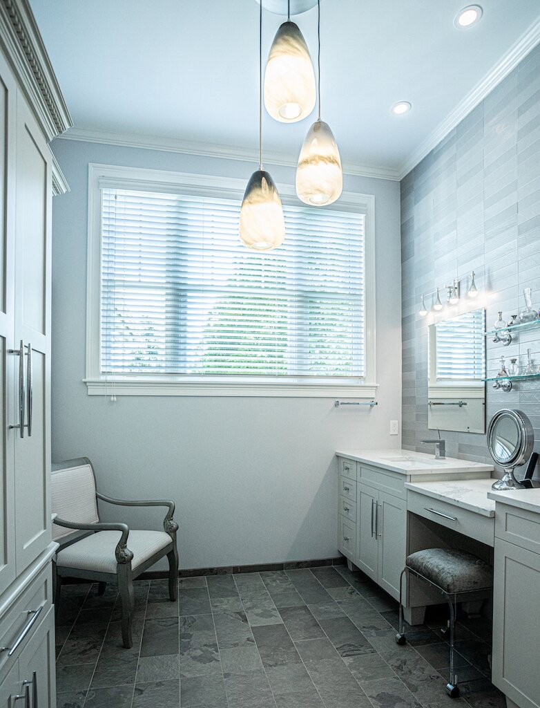 Photo 3 of 12 in A Contemporary Townhome Designed to Accentuate a ...