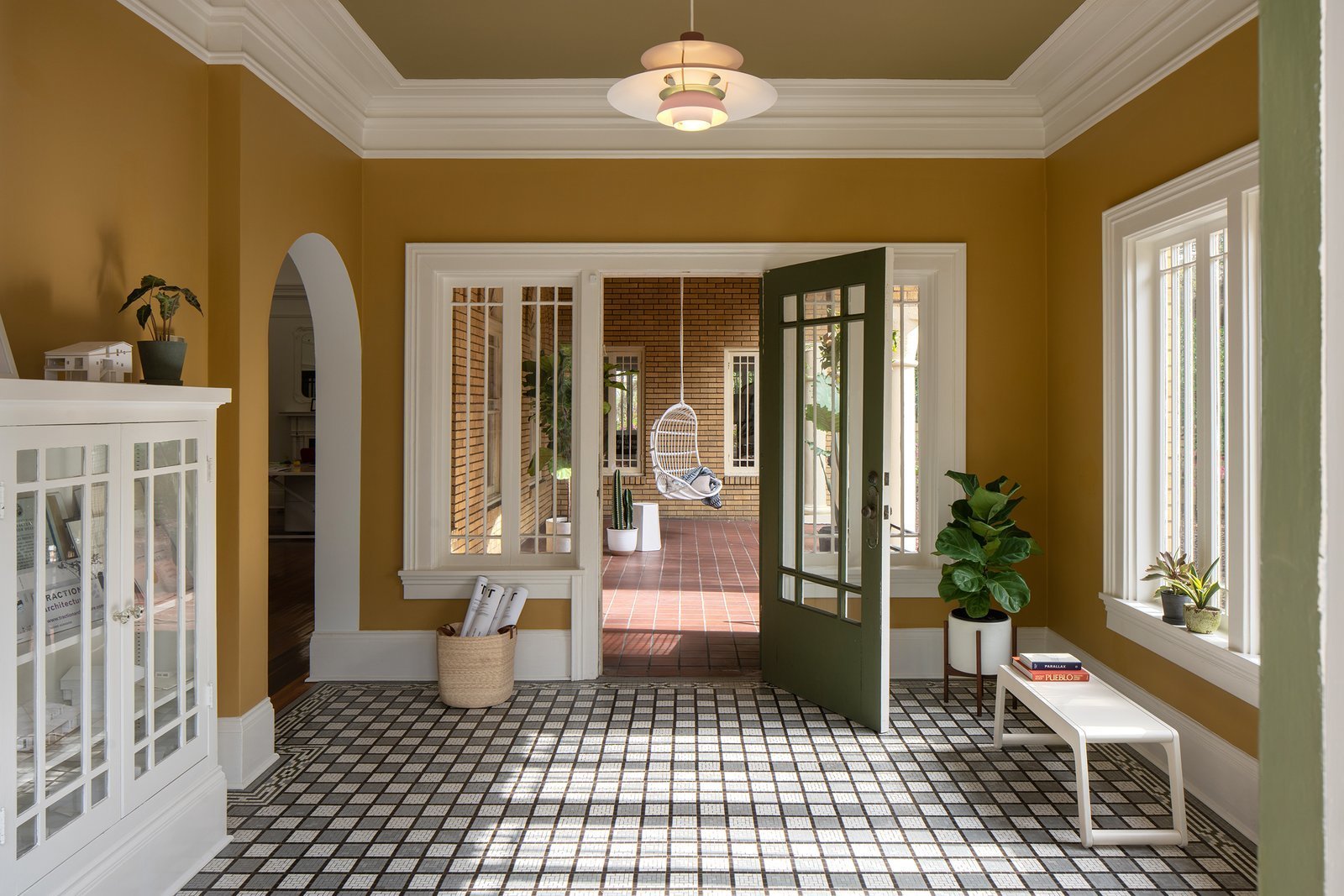 Photo 8 of 18 in A Jazz-Age Classic in Florida Gets an Ovation-Worthy ...