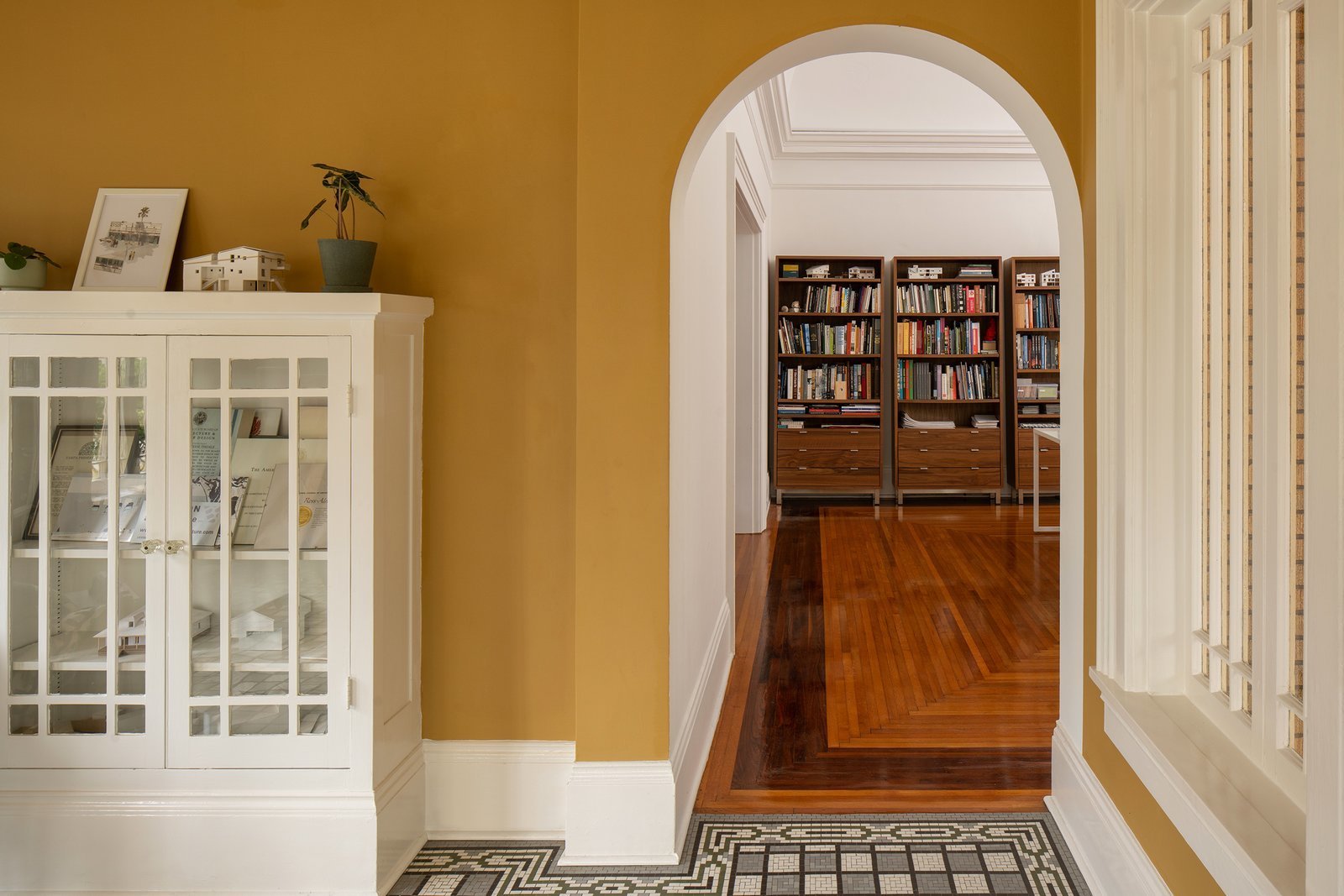 Photo 14 of 18 in A Jazz-Age Classic in Florida Gets an Ovation-Worthy ...