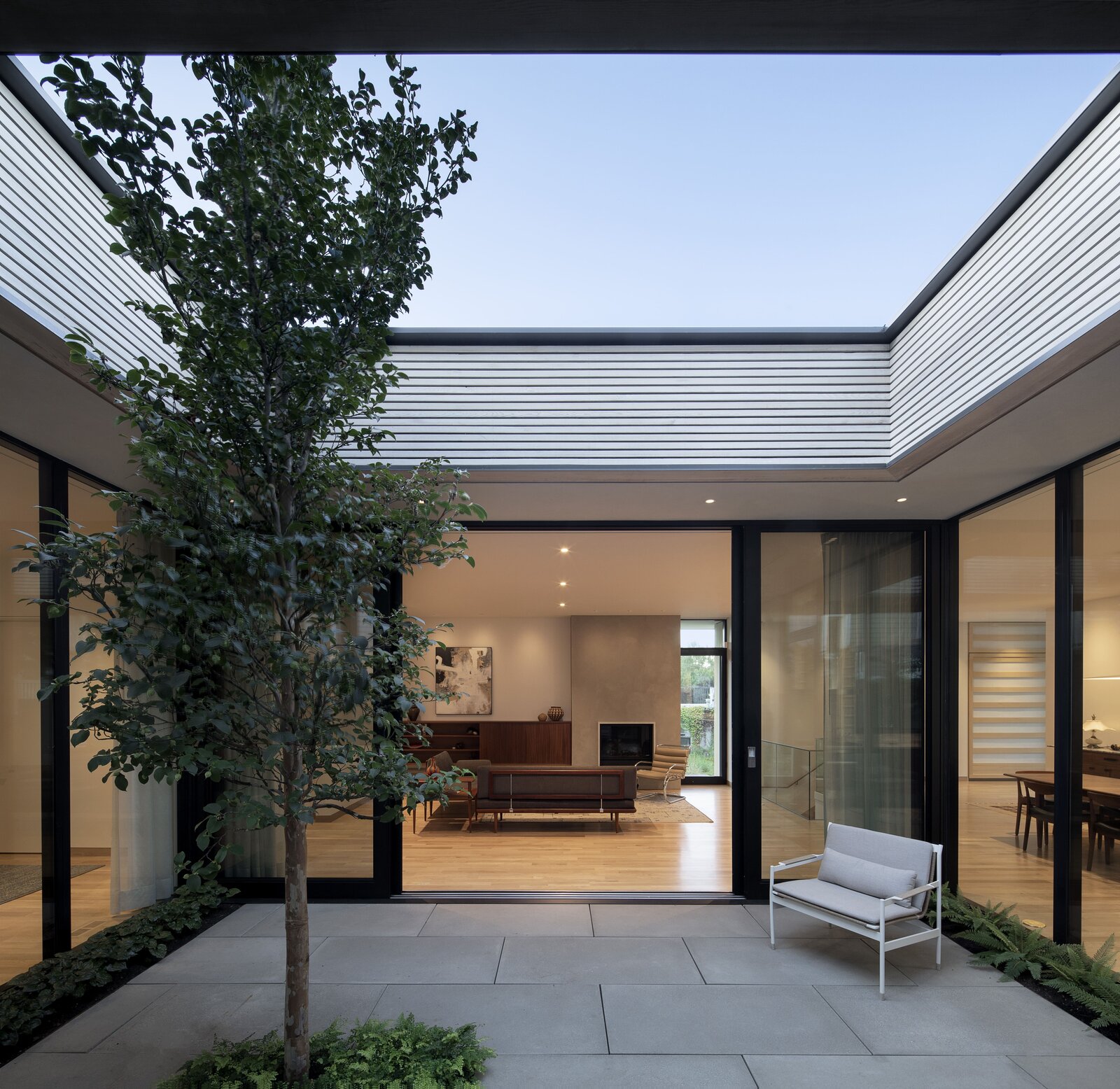 Photo 4 of 22 in NW PDX Courtyard House by Janke architecture - Dwell