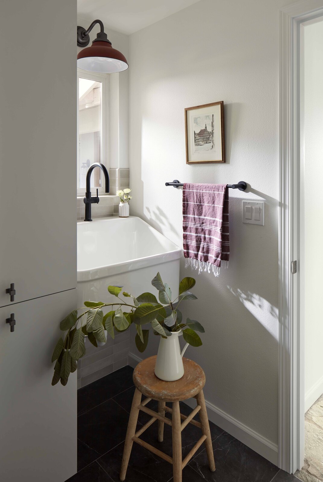 Photo 7 of 17 in Bellevue Kitchen Remodel by Ellen Weiss Design - Dwell