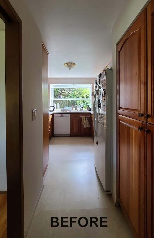 Photo 15 of 17 in Bellevue Kitchen Remodel by Ellen Weiss Design - Dwell