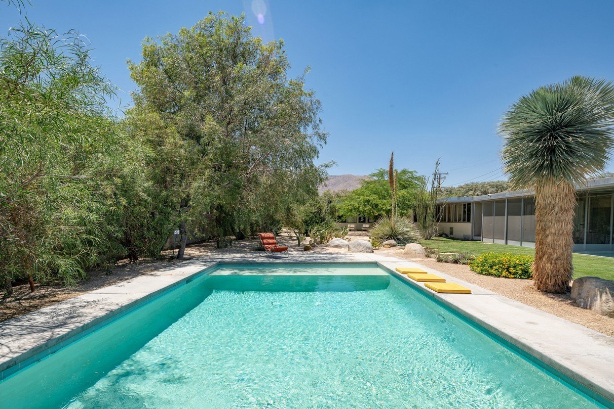 Photo 14 of 34 in Grace Miller House (Richard Neutra) by Catherine ...