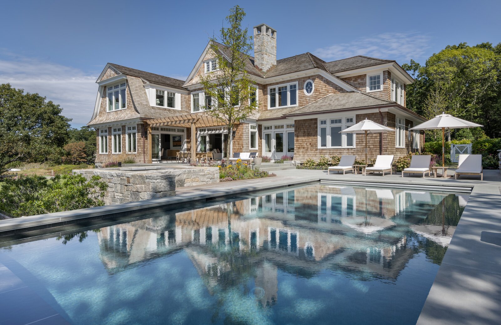 Photo 5 of 17 in Bay View by Catalano Architects - Dwell