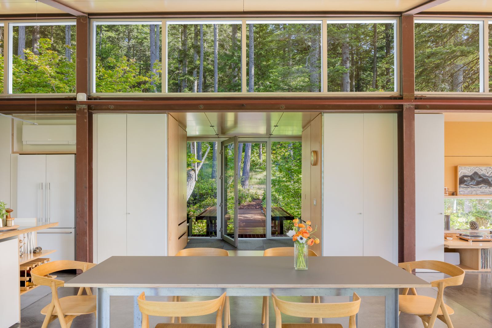 Photo 4 of 16 in Orcas Island Residence by Allison Nagy - Dwell
