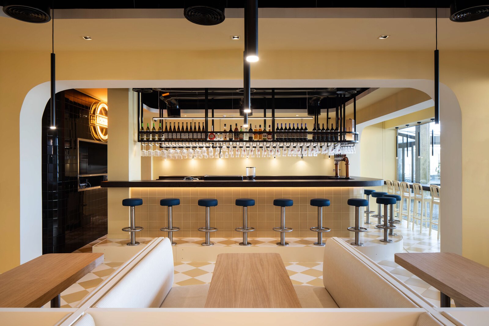 Photo 1 of 60 in RM RESTAURANT&SNACK BAR by ESQVTA | interior design ...