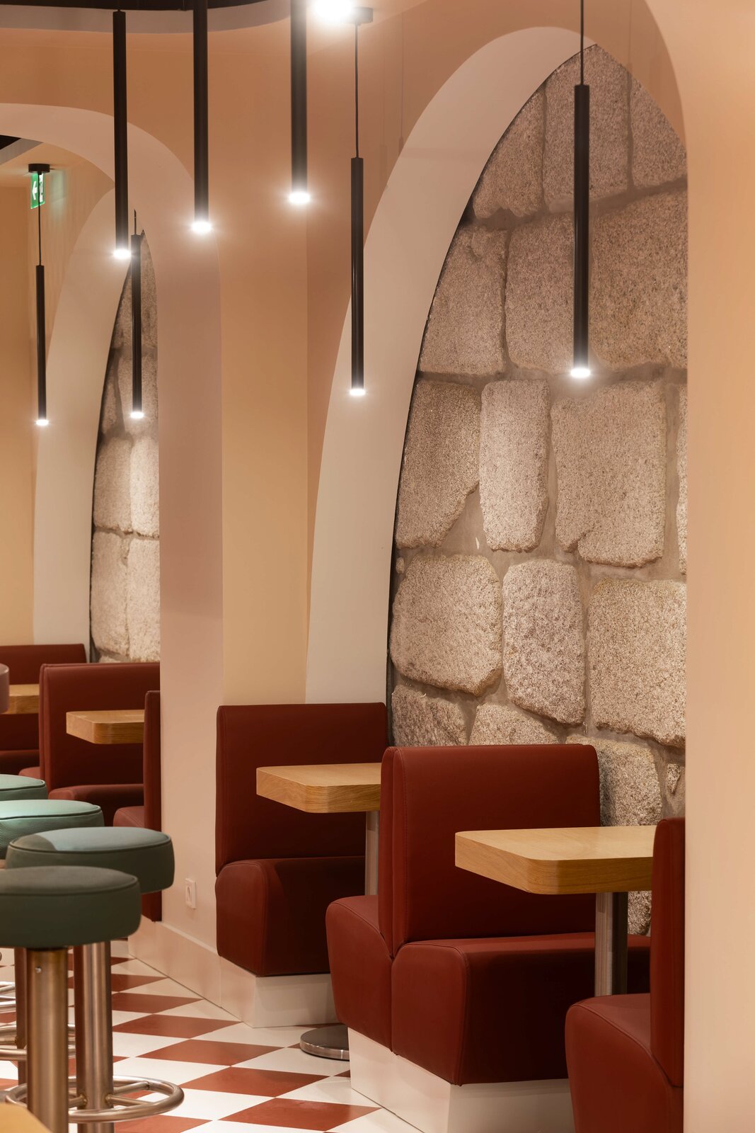 Photo 16 of 60 in RM RESTAURANT&SNACK BAR by ESQVTA | interior design ...