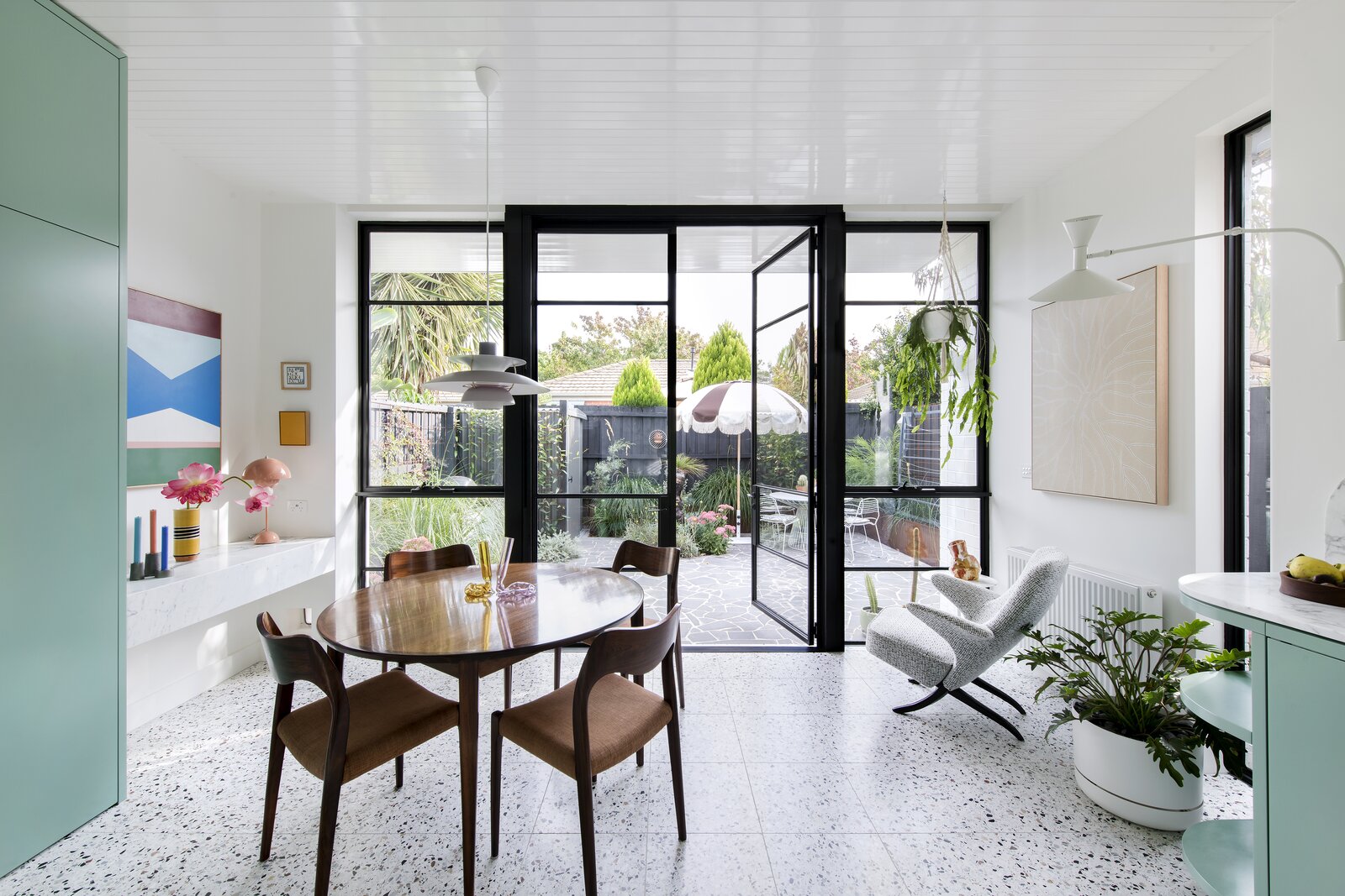 Photo 6 of 13 in A Jewel Box Home in Melbourne Gets a Minty-Fresh ...