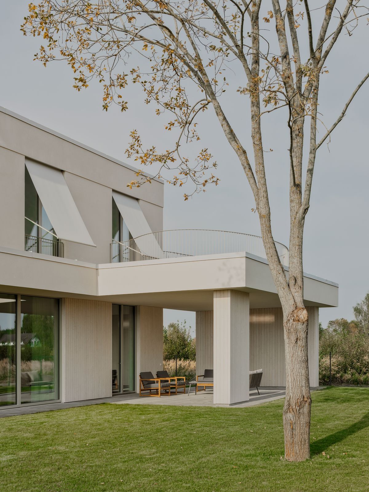 Photo 7 of 23 in Timber and Lime House by GAISS - Dwell