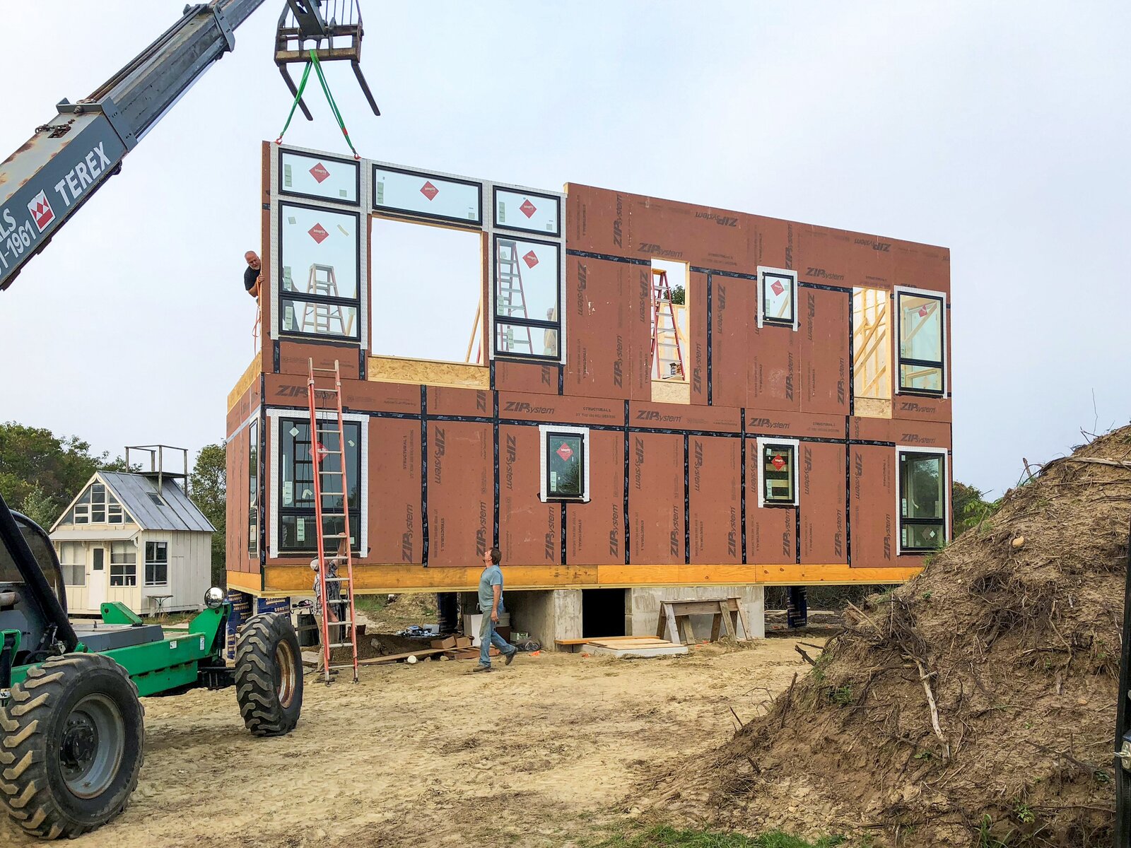 Photo 10 of 12 in Block Island House by Jeffrey Milstein - Dwell