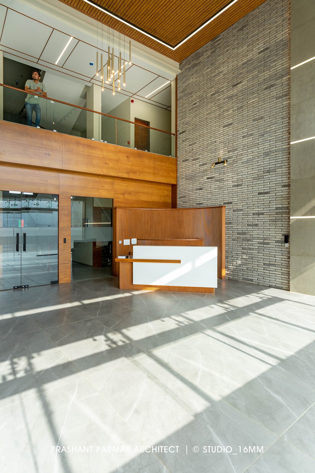 Photo 9 of 27 in IT Corporate Office Design at SEZ, Gandhinagar by ...