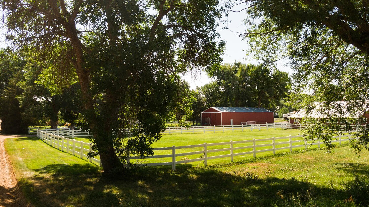 Photo 10 of 61 in The Yellowstone Farm by Jonathan Danton - Dwell