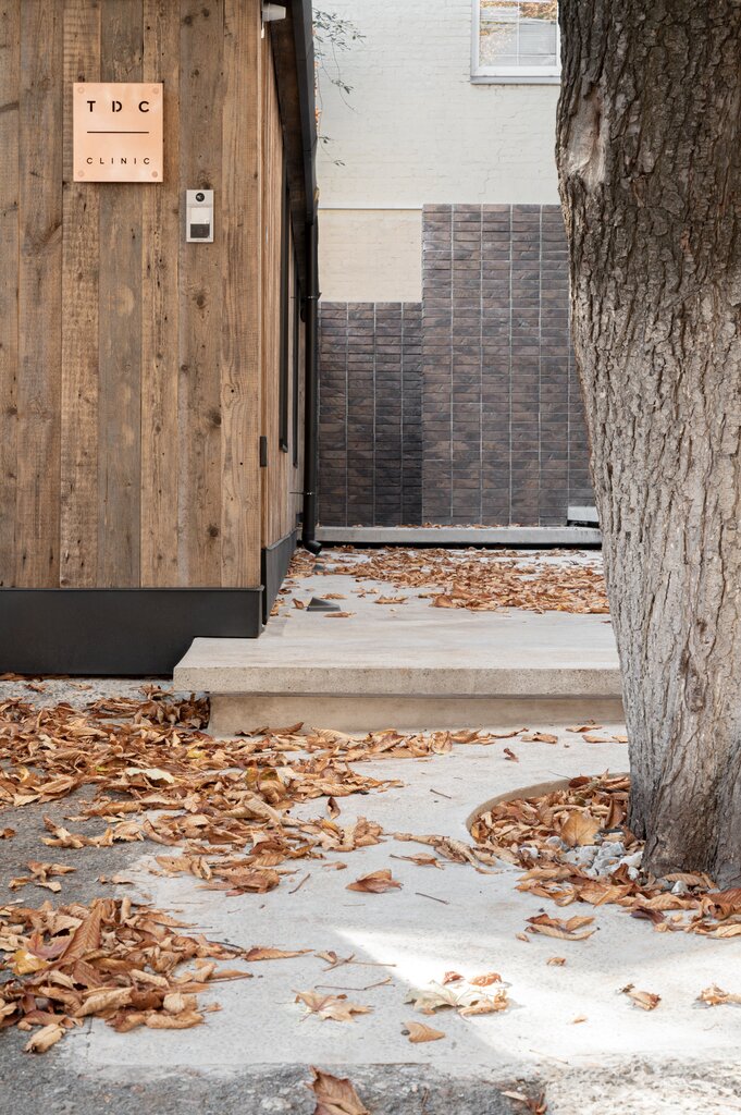 Photo 17 of 101 in TDC Clinic by Rina Lovko Design Studio - Dwell