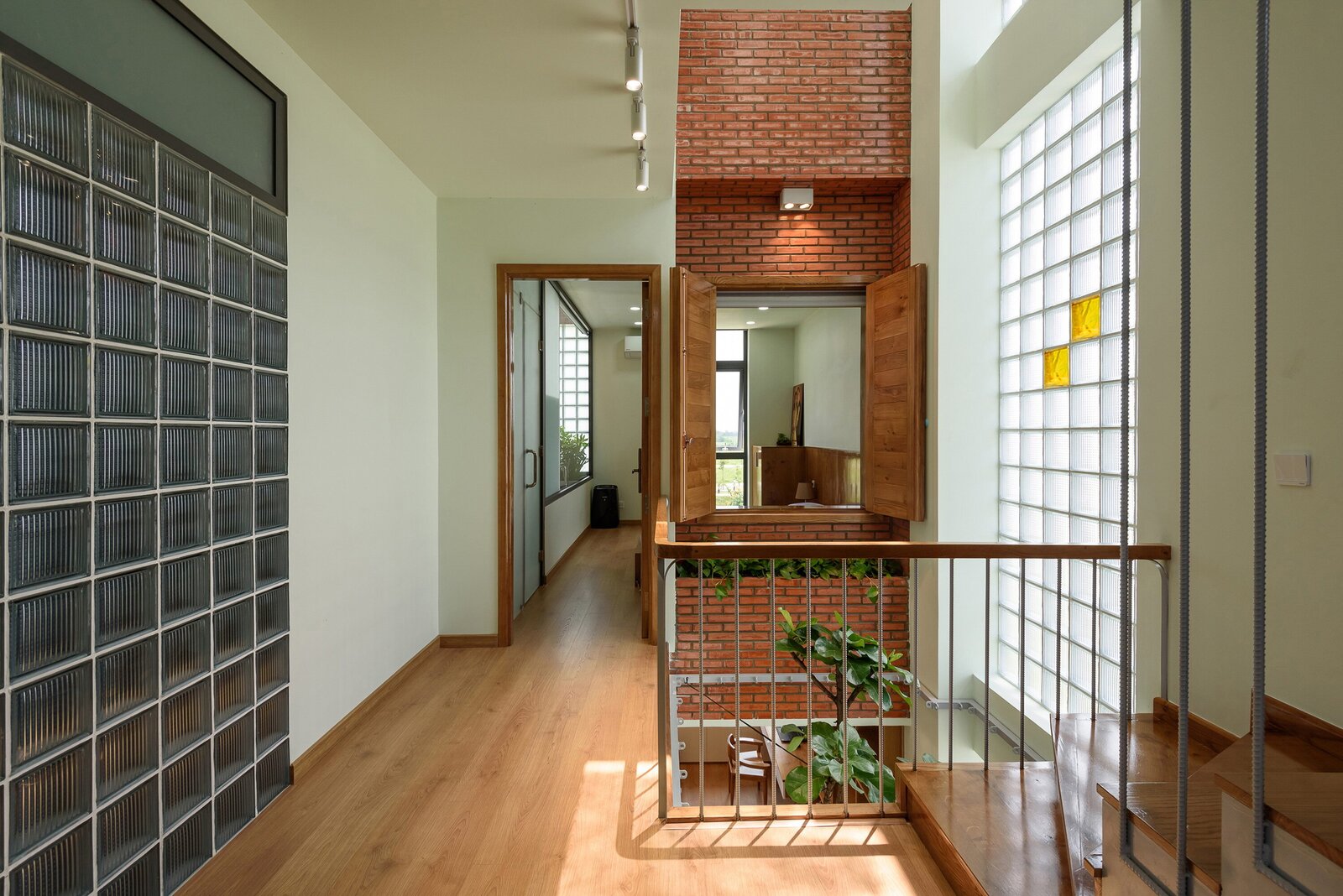 Photo 1 of 50 in M9-HOUSE by truong minh tung - Dwell