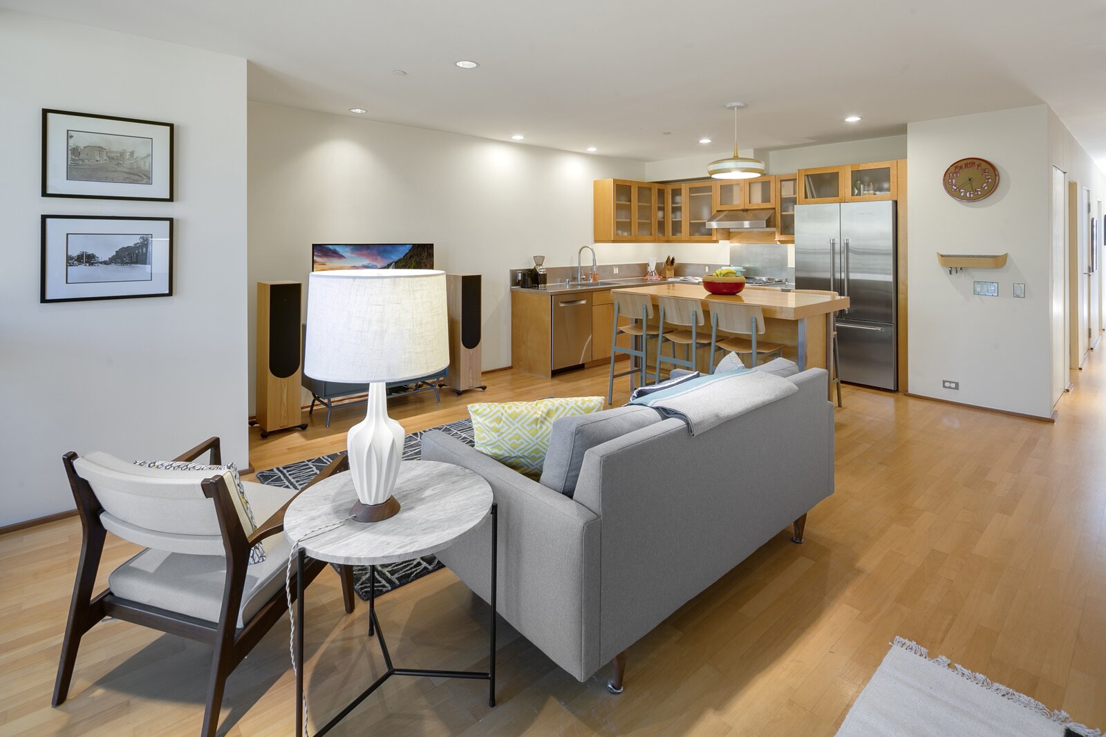 Photo 3 of 11 in Modern Seattle Condo for Sale by Ryan P - Dwell