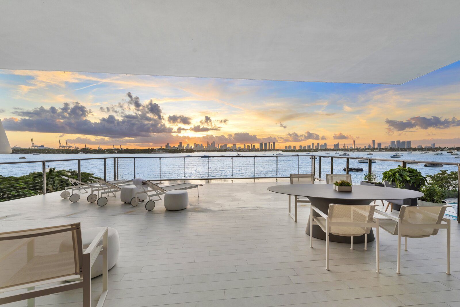 Photo 2 of 7 in Miami Dream Home with Hanging Gardens, Reflecting Pool ...