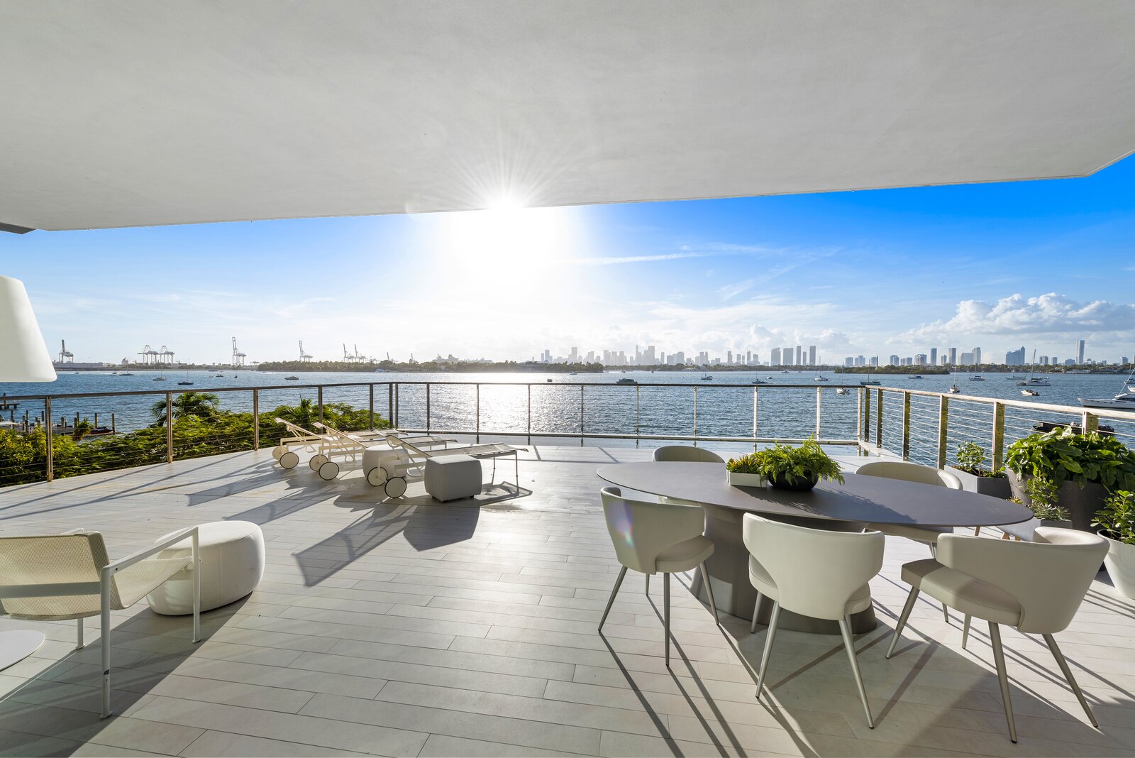 Photo 5 of 7 in Miami Dream Home with Hanging Gardens, Reflecting Pool ...