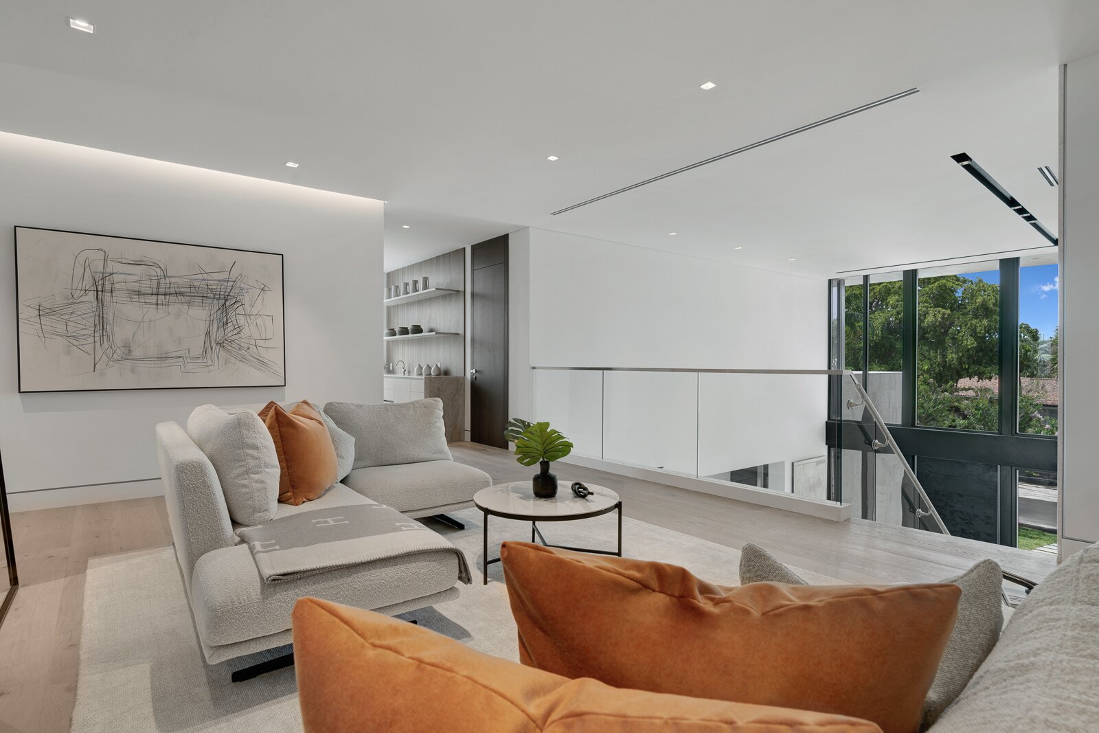 Photo 8 of 10 in Step Inside the $25 Million SDH Studio-Designed ...