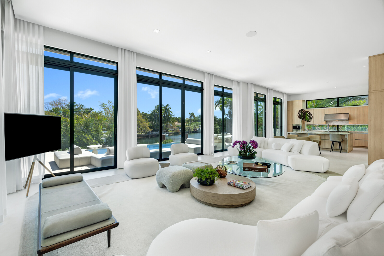 Photo 2 of 9 in Waterfront Residence by Visionary Miami Developer Gregg ...