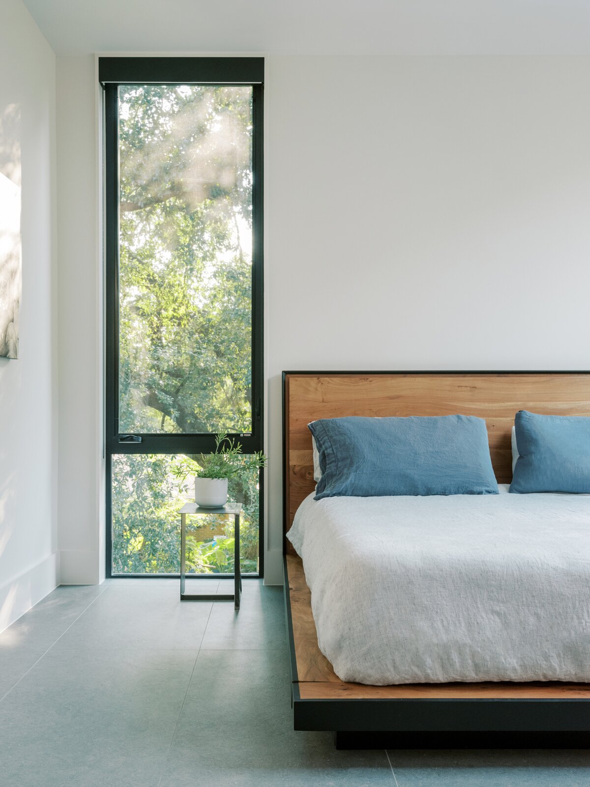 Photo 12 of 15 in Tile, Texas Stone, and Concrete Rule in This Soaring ...