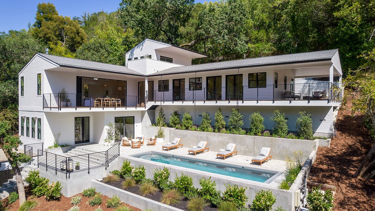 Photo 1 of 31 in Marin County Resort by Holly Welch - Dwell