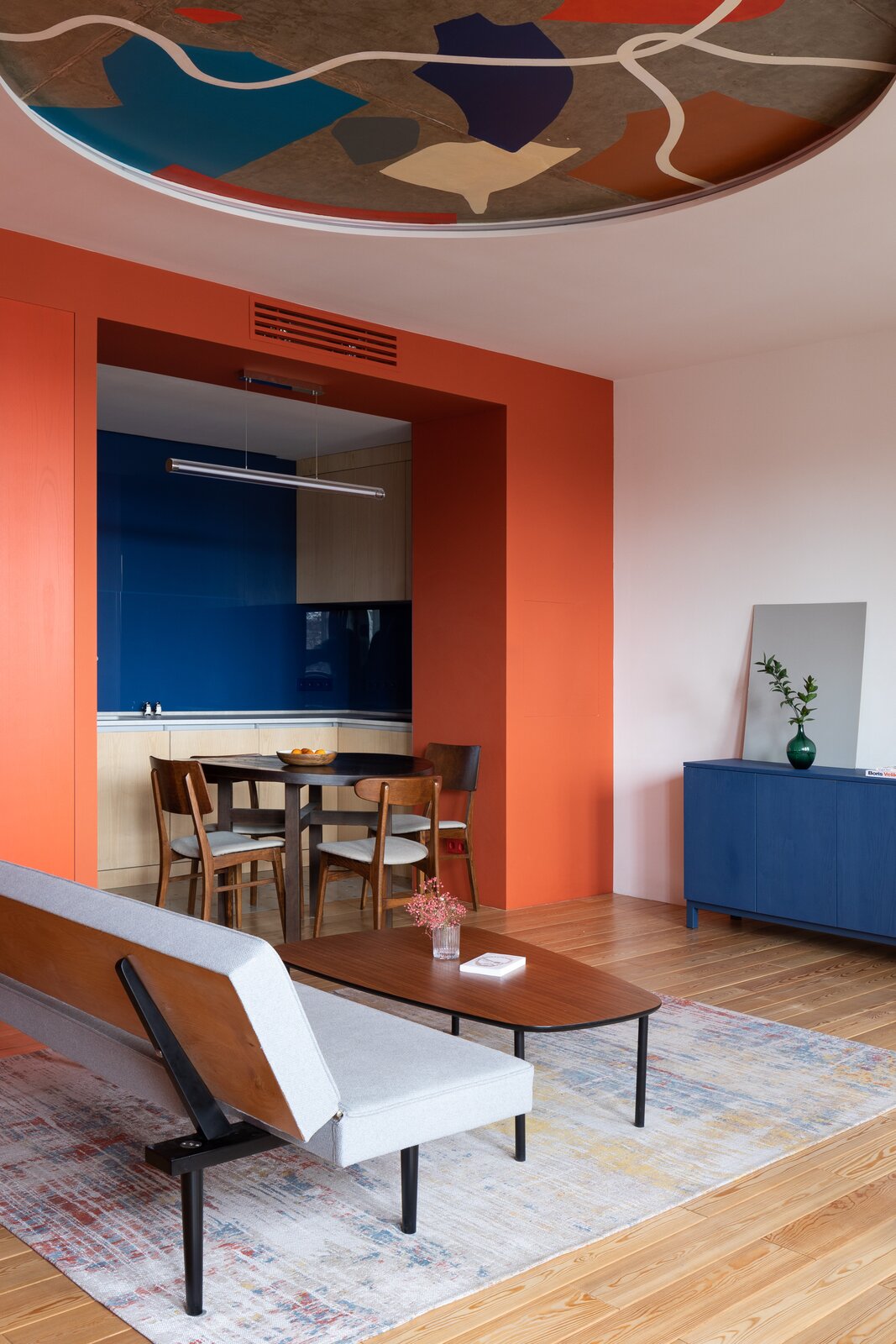 Photo 5 of 11 in A Moscow Apartment Uses Bold Color to Channel Moroccan ...