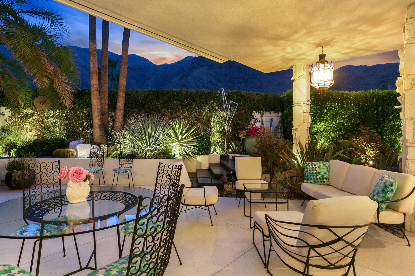 Photo 3 of 21 in The Morse Residence by Scott Histed - Dwell