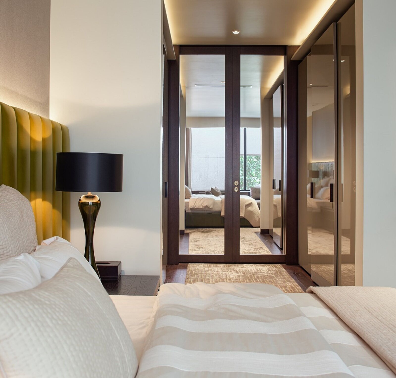 Photo 7 of 28 in Envelope | An Urban Refuge by Studio IAAD - Dwell