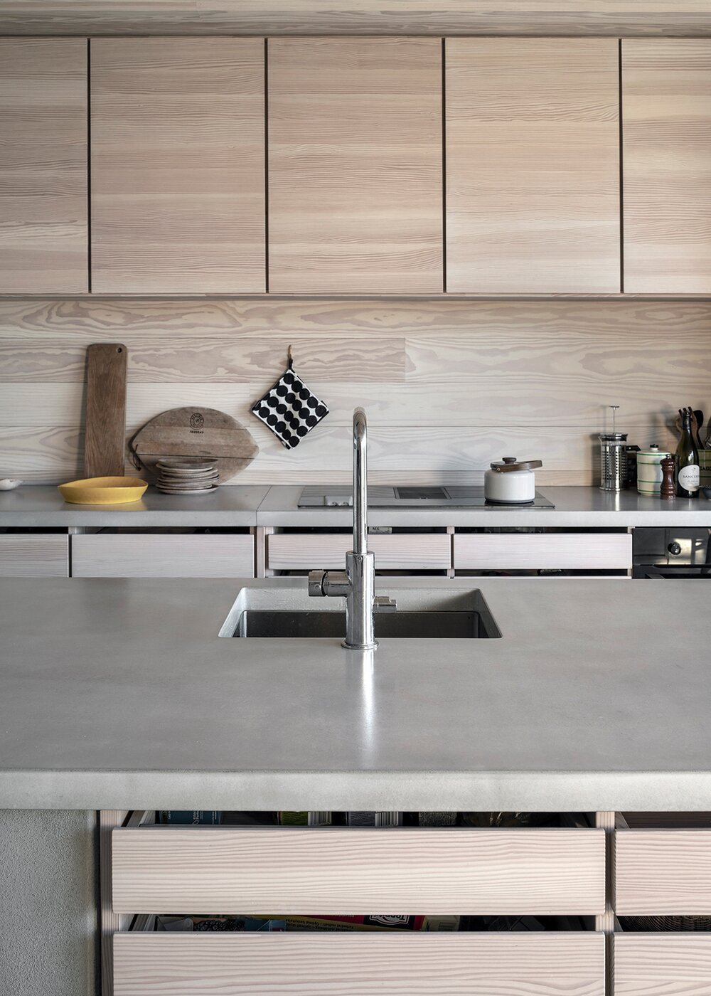 Photo 19 of 23 in This Shingle-Clad Cabin in Norway Came to Life With ...