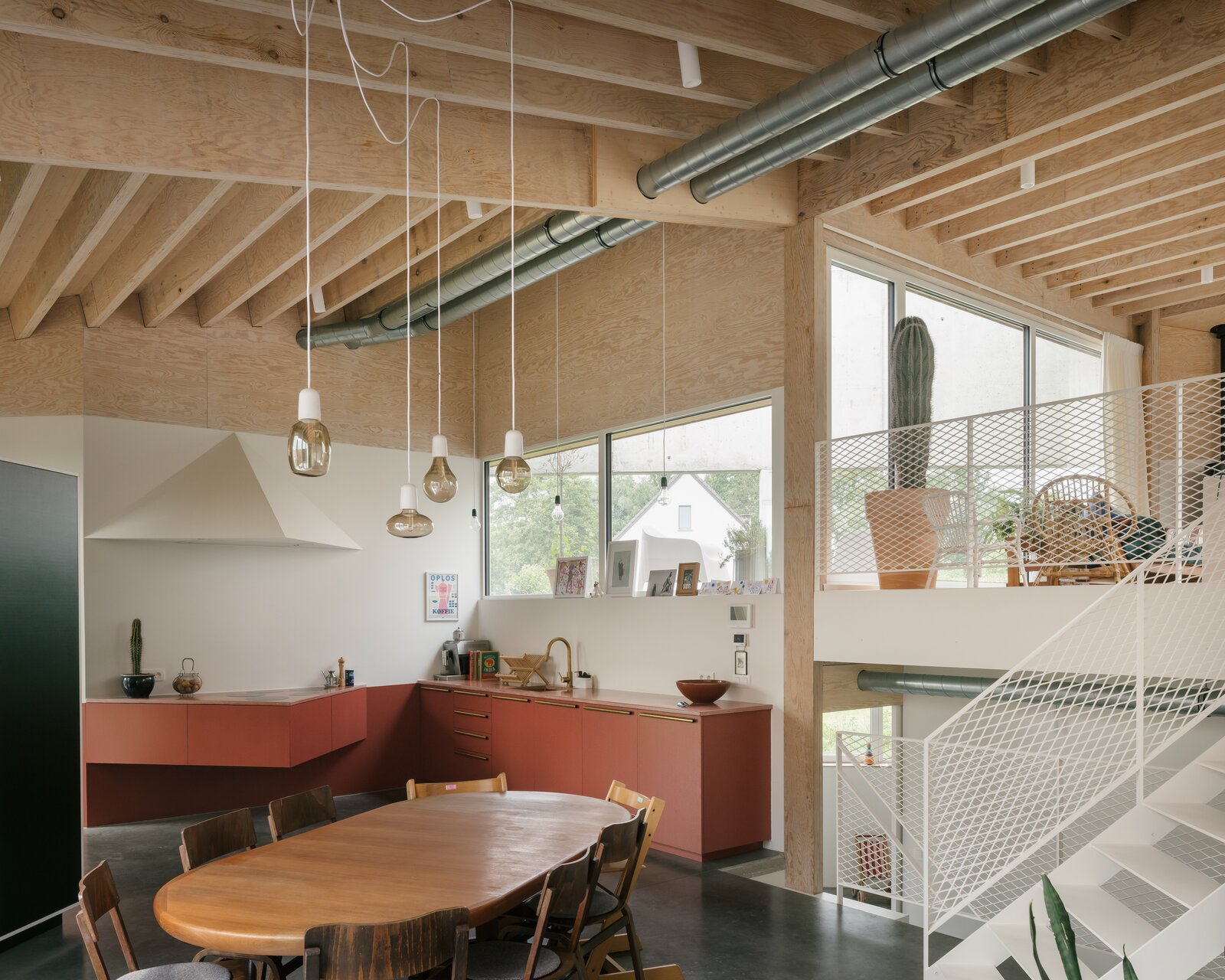 Photo 5 of 22 in A Triangle-Shaped Kitchen Range Is Just the Start of ...