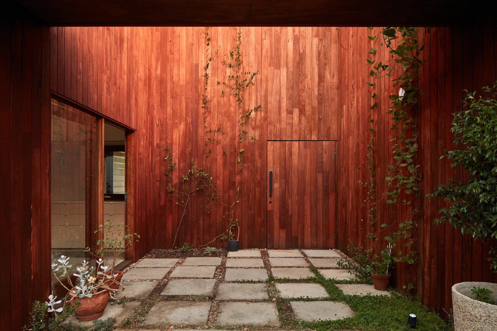 Photo 3 of 22 in Dark Timber Cladding Hides a Soaring Extension at the ...