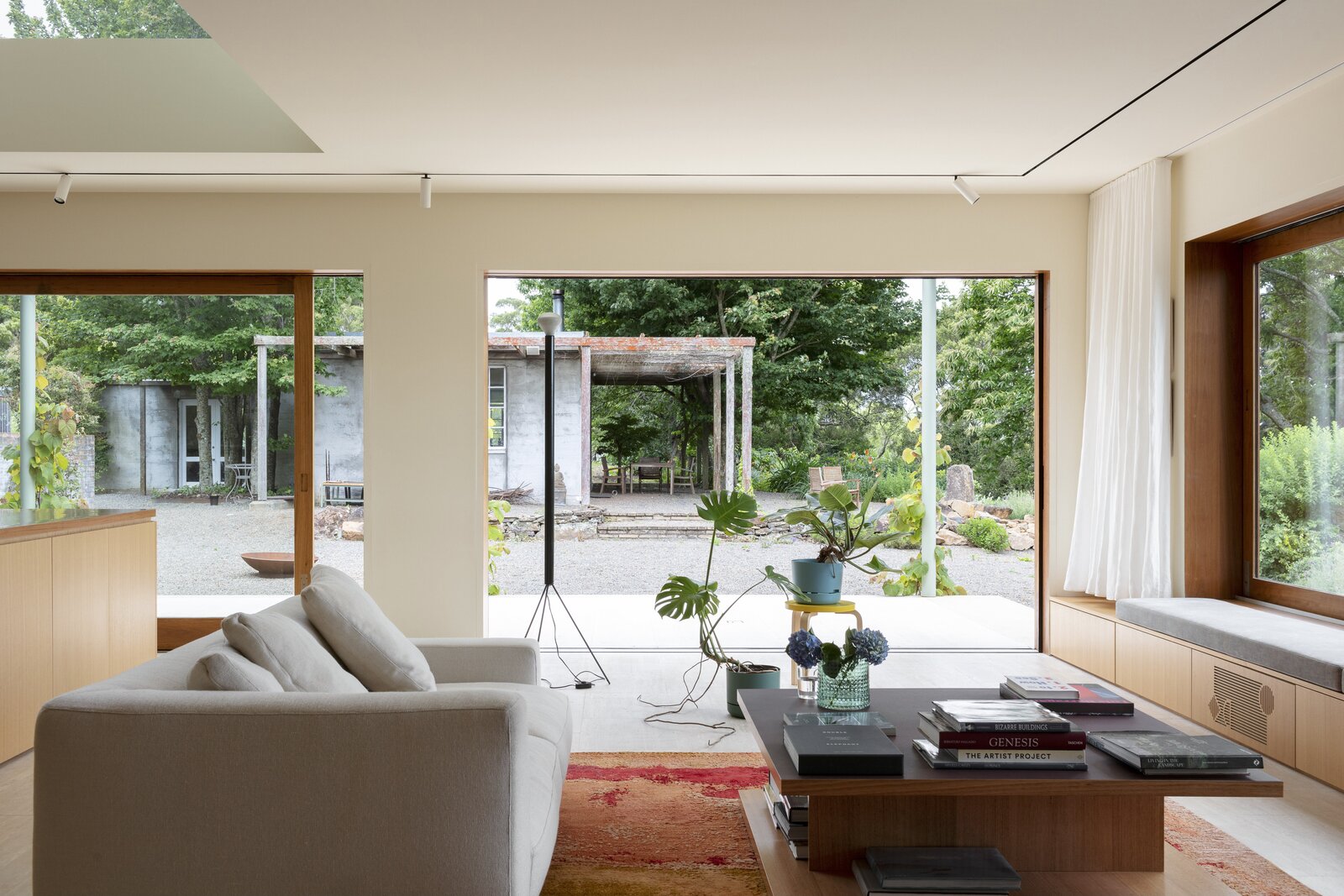 Photo 12 of 16 in Walls of Windows—and More Telescoping From the Roof ...