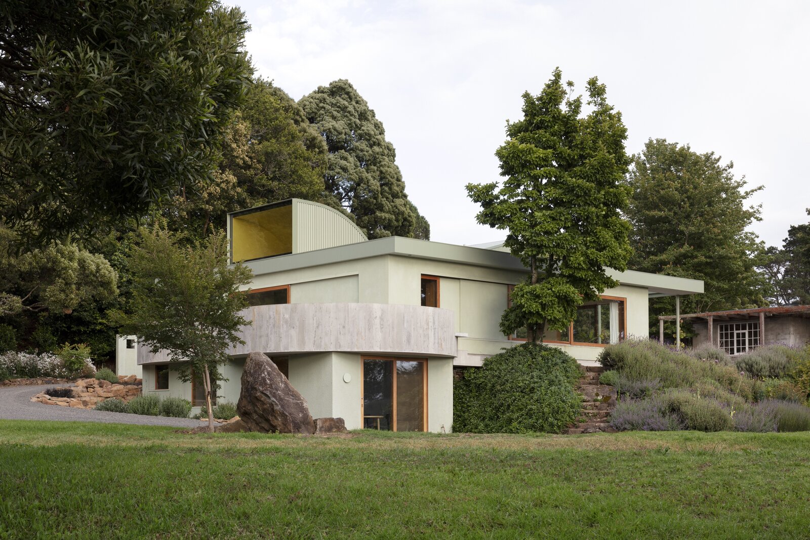 Photo 3 of 16 in Walls of Windows—and More Telescoping From the Roof ...