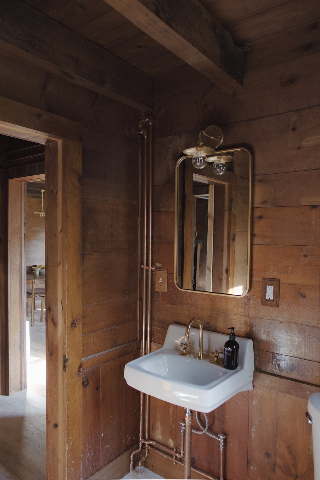 Photo 16 of 16 in Refreshing This 1930s Catskills Cabin Made It Just ...