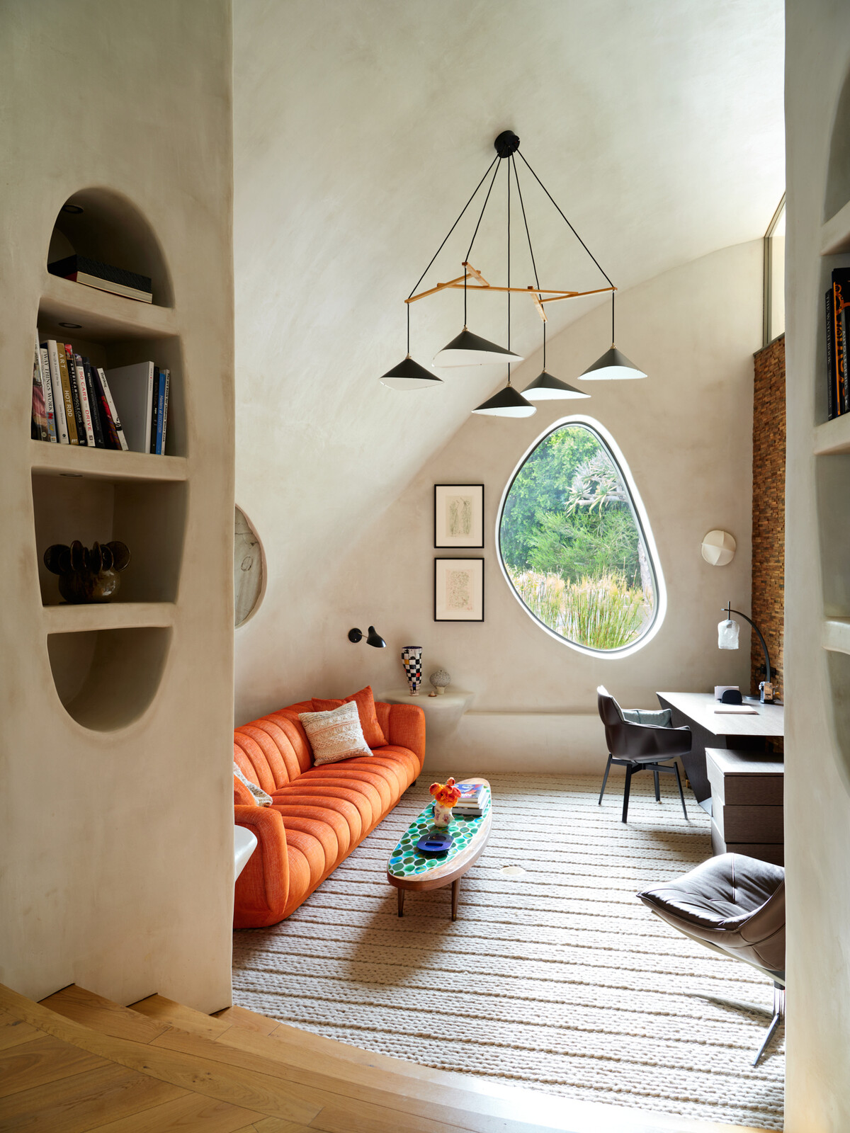 Photo 8 of 15 in The Secret Behind This Malibu Home’s Hard Concrete ...