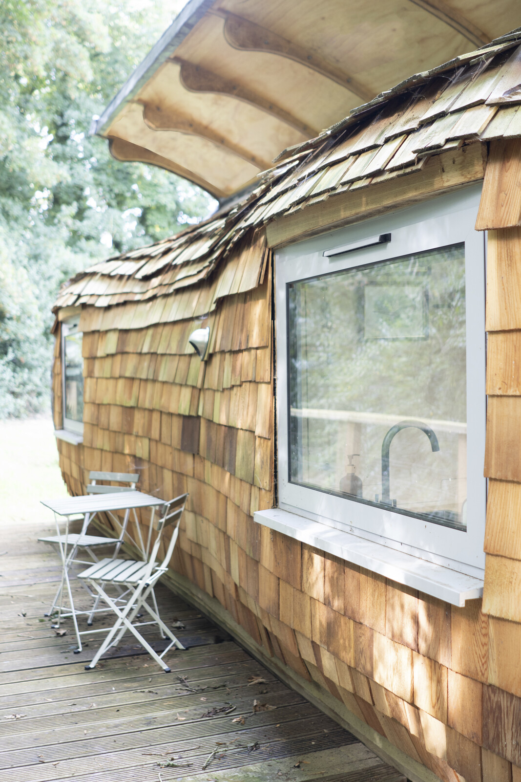 Photo 5 of 10 in This Cocoon-Like Cabin in England Has a Prefab Shell ...