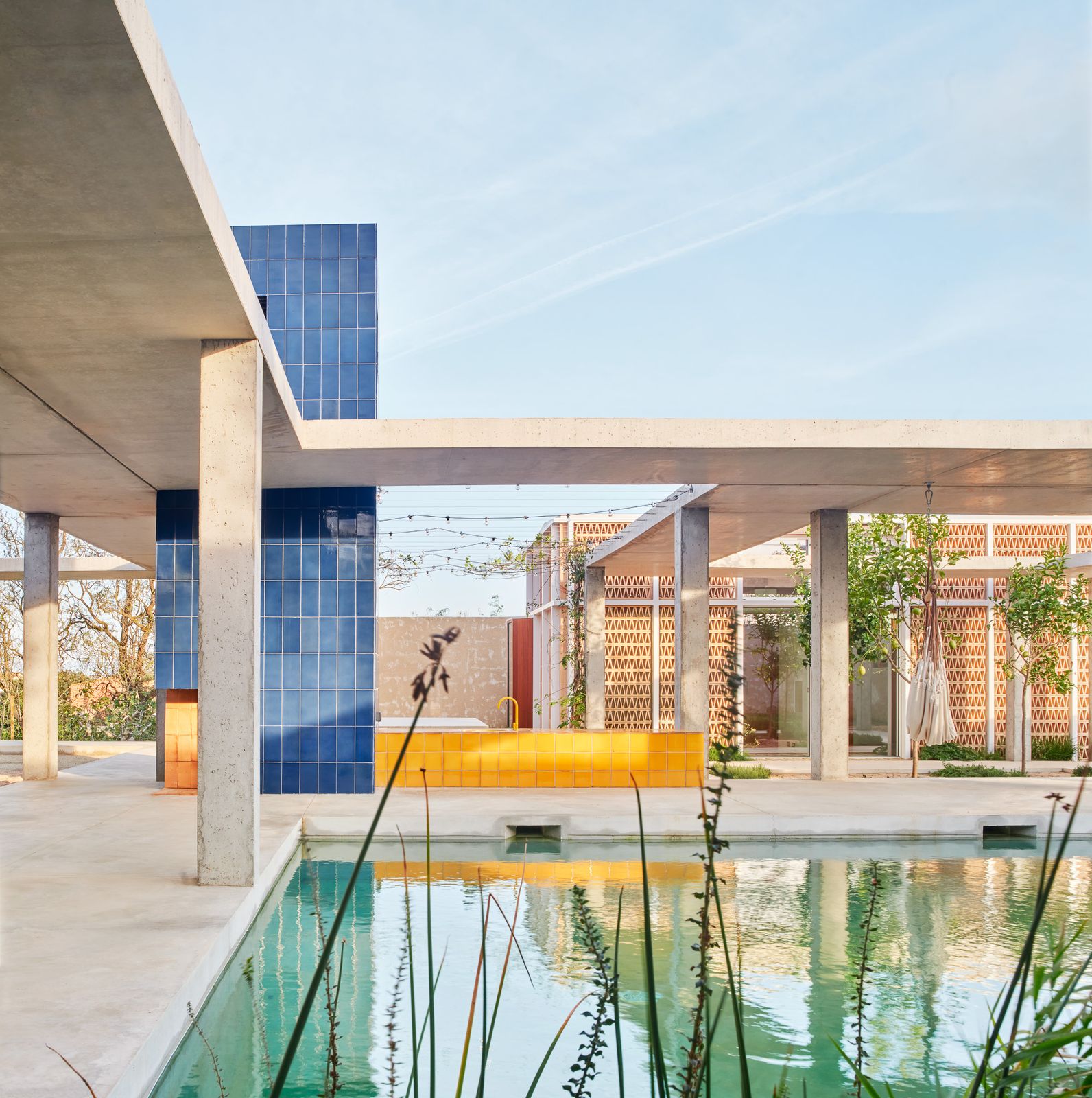 Photo 2 of 19 in Breeze-Block Walls and Pavilions Make This Spanish ...