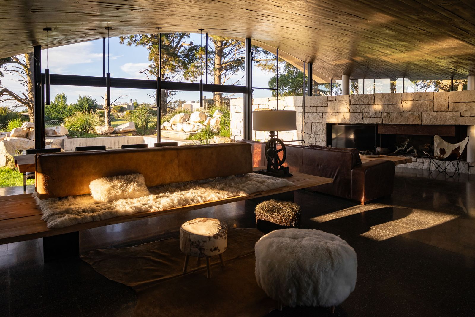 Photo 16 of 19 in Part Spy Lair, Part Hobbit House, This Argentinian ...