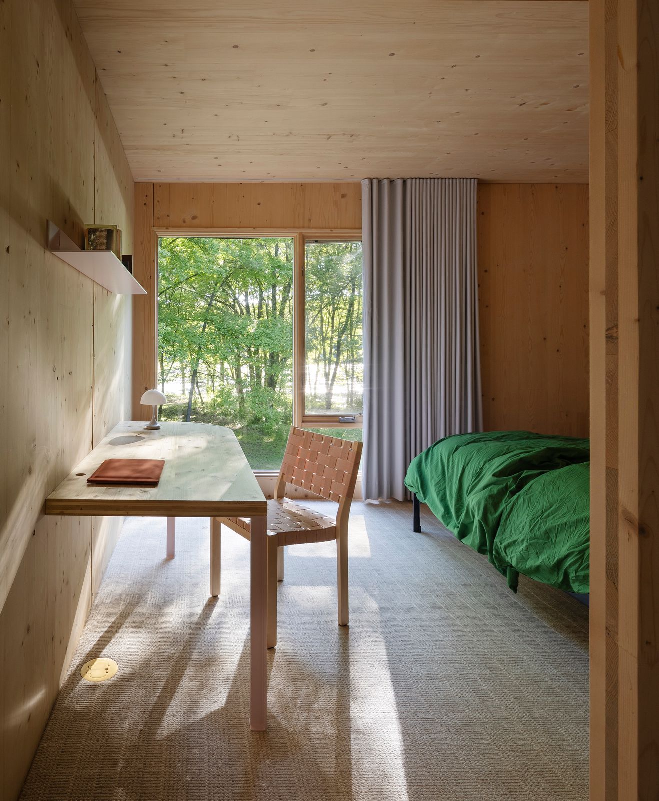 Photo 11 of 13 in Live-Edge Siding Covers This Prefab Cabin in Upstate New York - Dwell