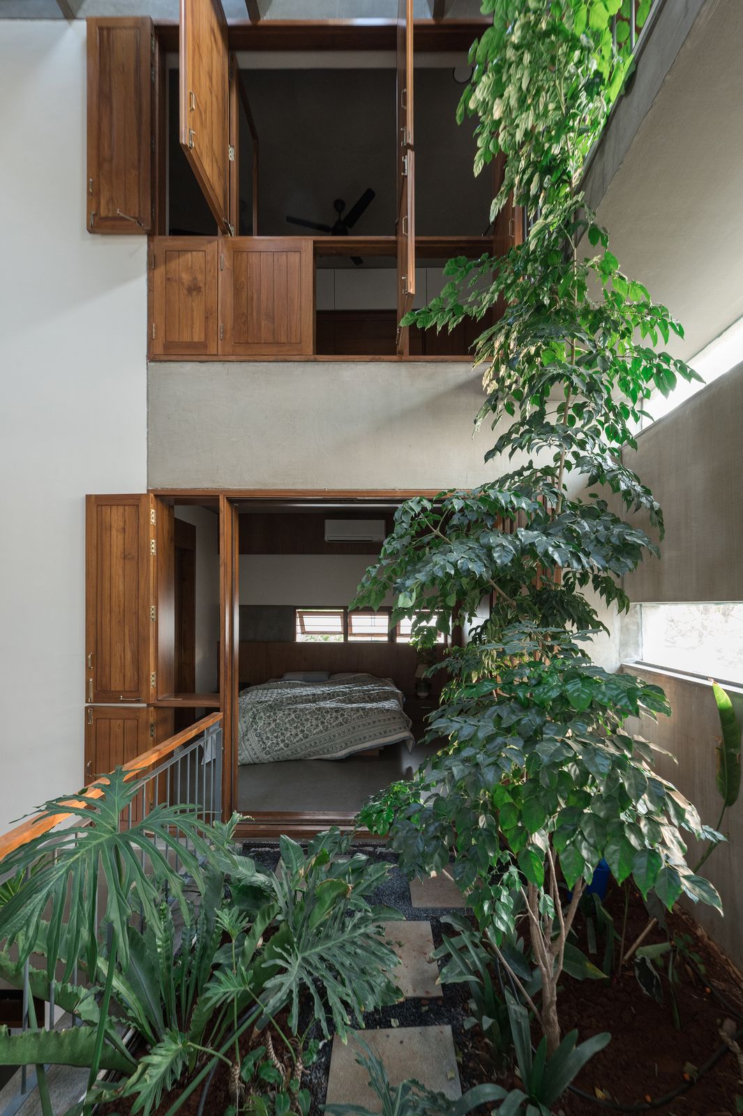 Photo 15 of 20 in The Skylight Steals the Show at This Vertical ...